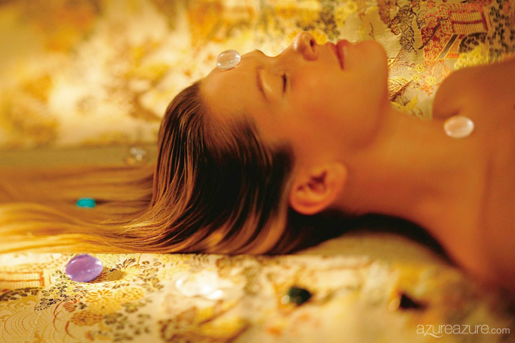 The Best Spa Treatments In The World - AzureAzure.com