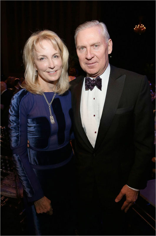 Ópera Lírica De Chicago: Subasta De Vinos - AzureAzure.com