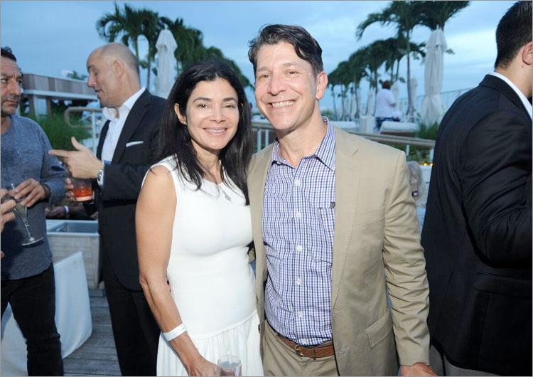 Pérez Art Museum Miami: Cóctel - AzureAzure.com