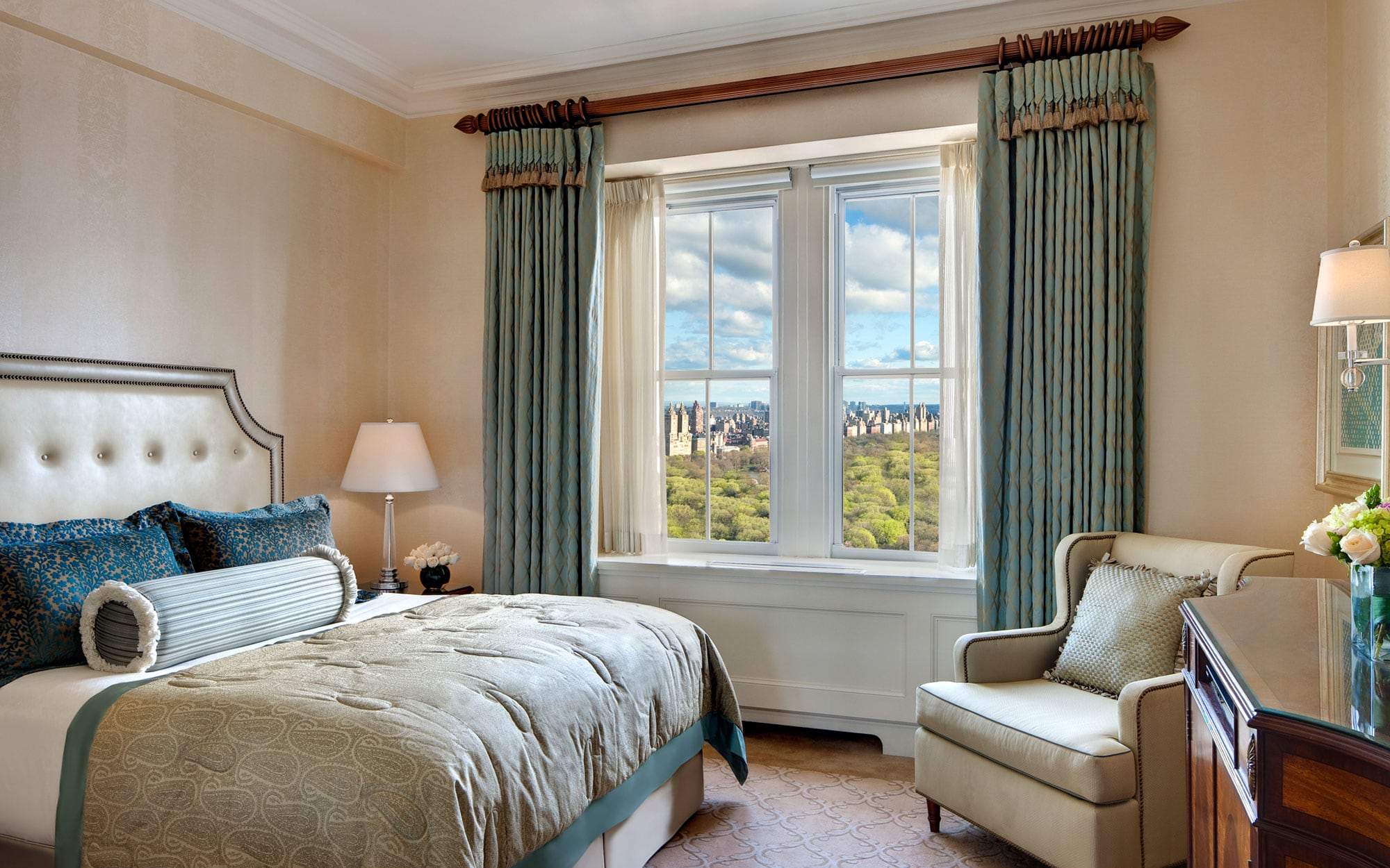 Luxury Triplexes: Palaces In The Sky Hovering Over New York