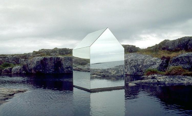 Invisible Buildings: A New Trend in Architecture that Cannot be Seen
