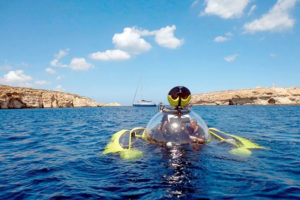 C-Explorer 3: The Personal Submarine with 360-degree views