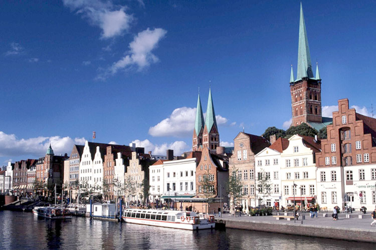 Lübeck, the Queen of the Baltic Sea - AzureAzure.com